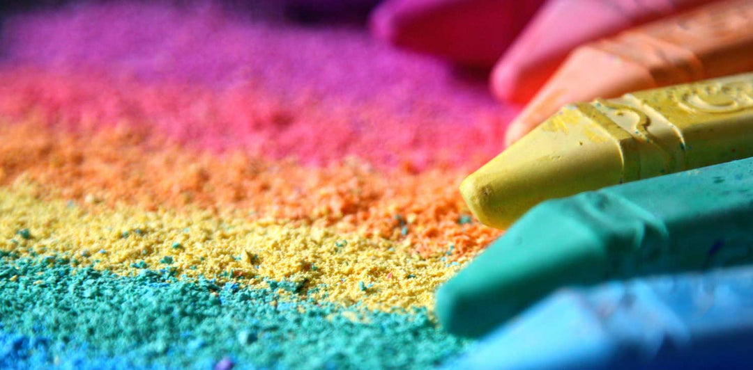 What is the Most Flattering Colour Swimsuit? – Halocline Swimwear